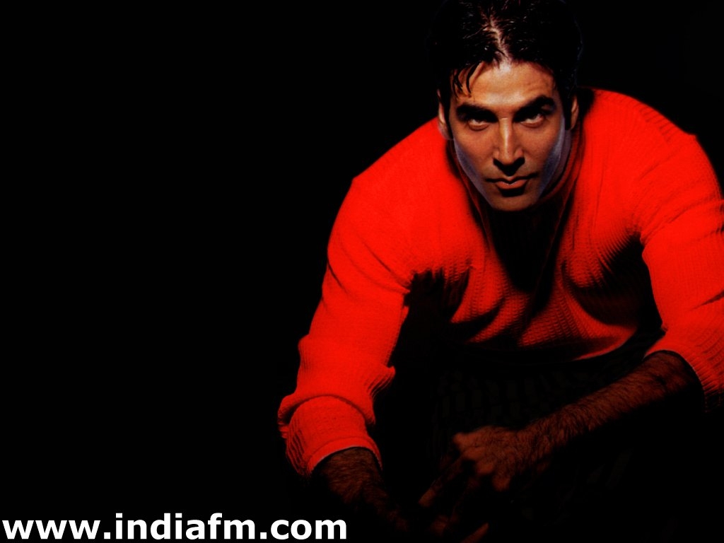 Akshay Kumar HQ Wallpapers | Akshay Kumar Wallpapers - 2032 - Oneindia ...
