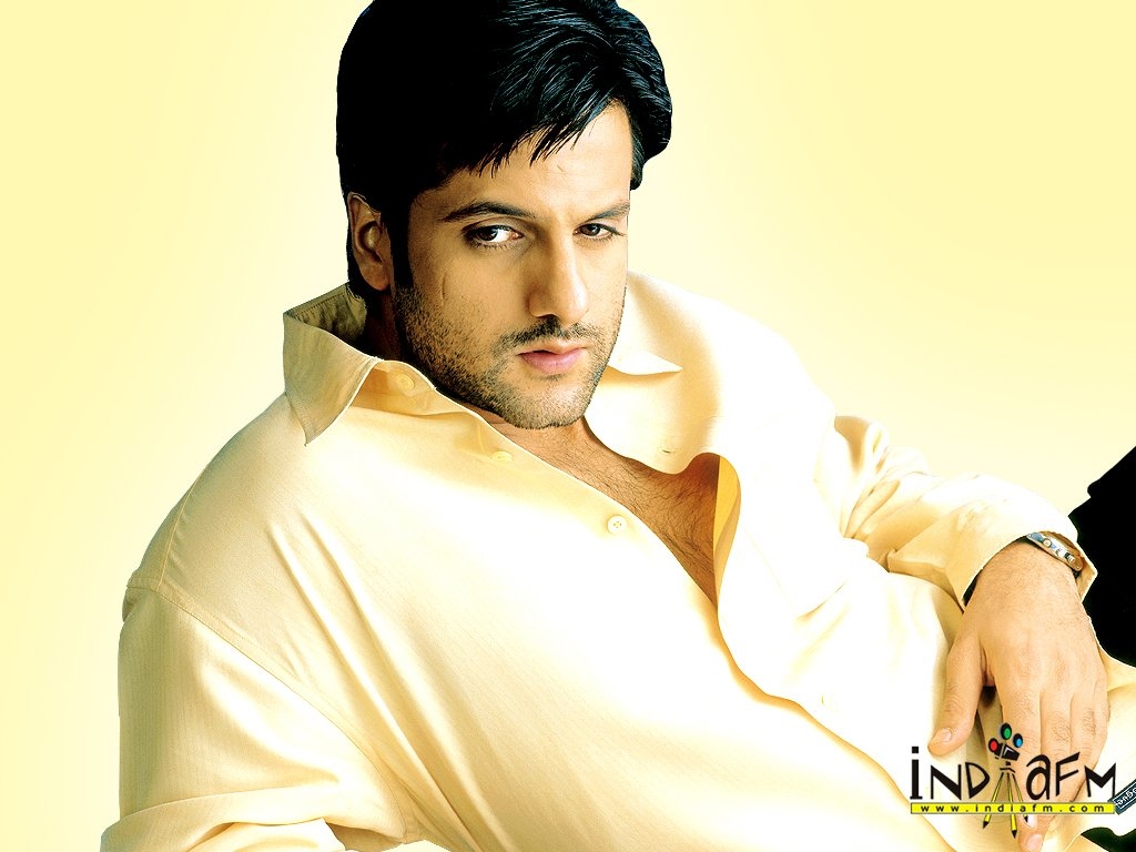 Fardeen Khan HQ Wallpapers | Fardeen Khan Wallpapers - 2587 - Oneindia ...