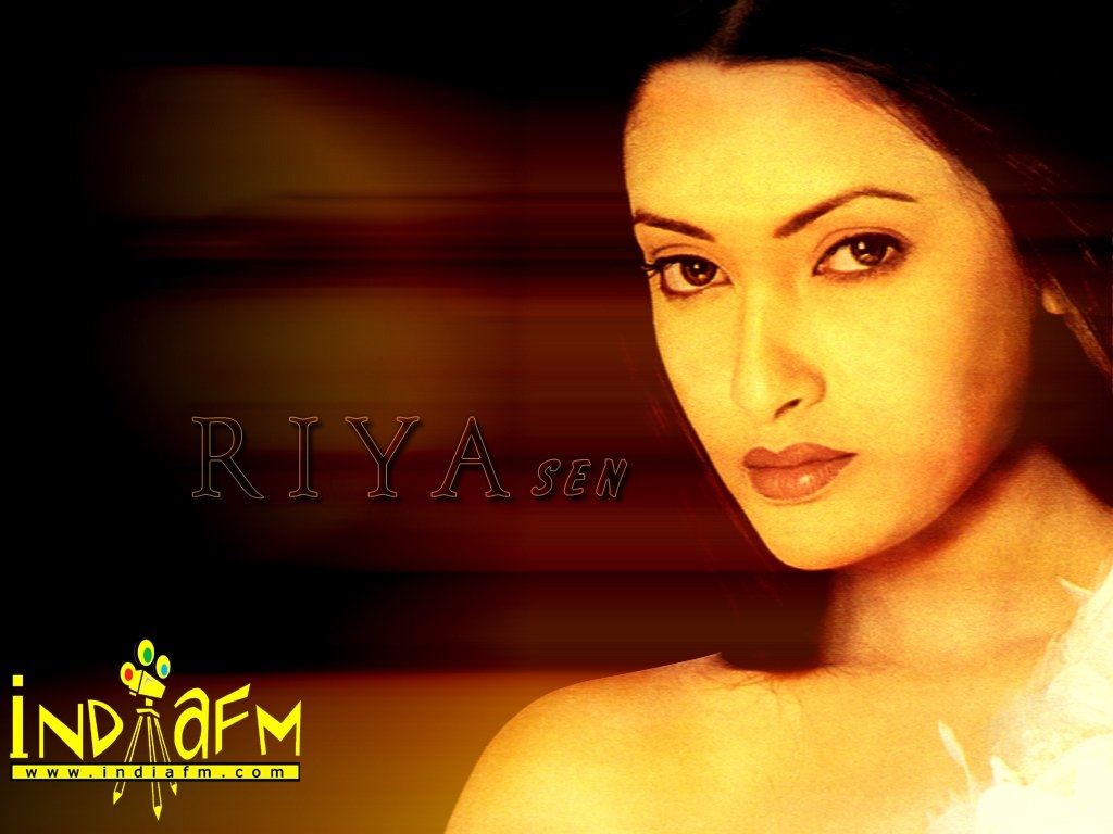 Riya Sen HQ Wallpapers | Riya Sen Wallpapers - 3849 - Oneindia Wallpapers
