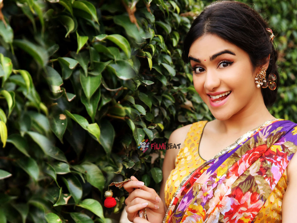 Adah Sharma Hq Wallpapers Adah Sharma Wallpapers Wallpaper Cave