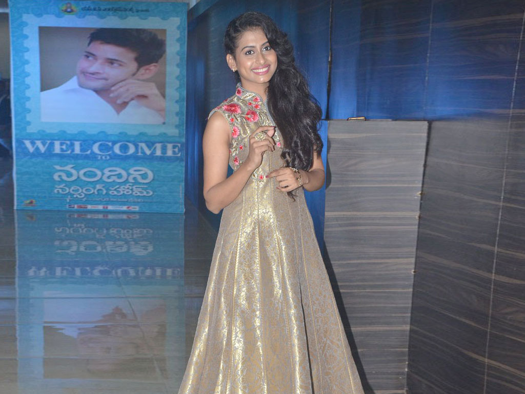 Nitya HQ Wallpapers | Nitya Wallpapers - 35494 - Oneindia Wallpapers