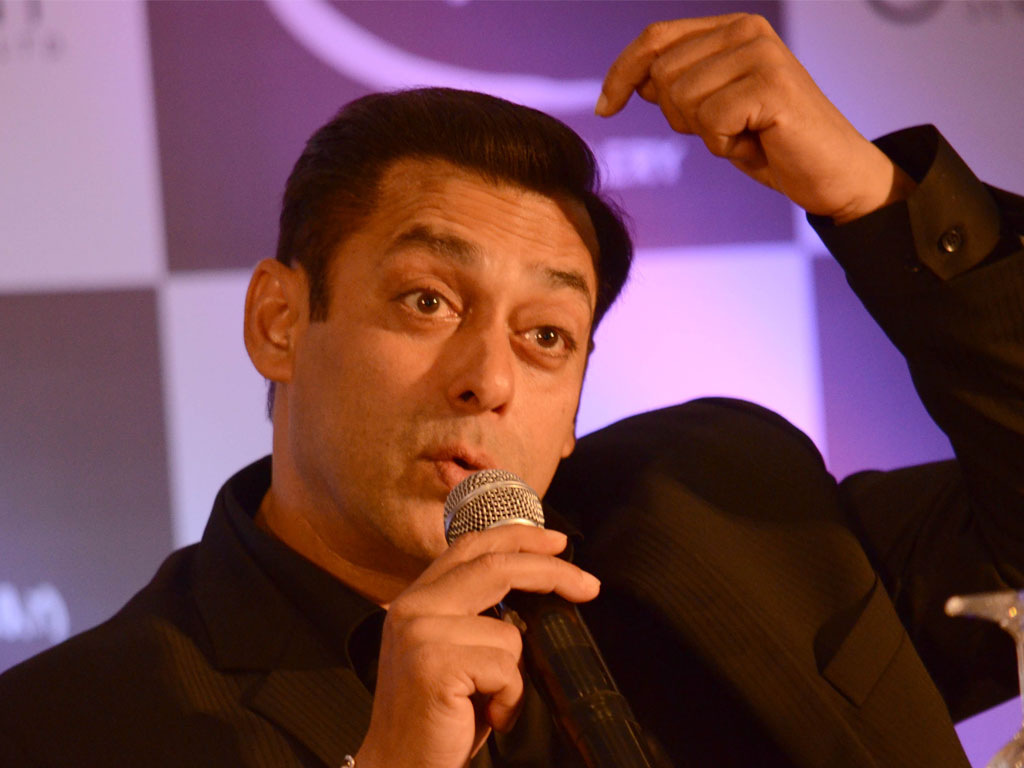 Salman Khan HQ Wallpapers | Salman Khan Wallpapers - 35600 - Oneindia ...