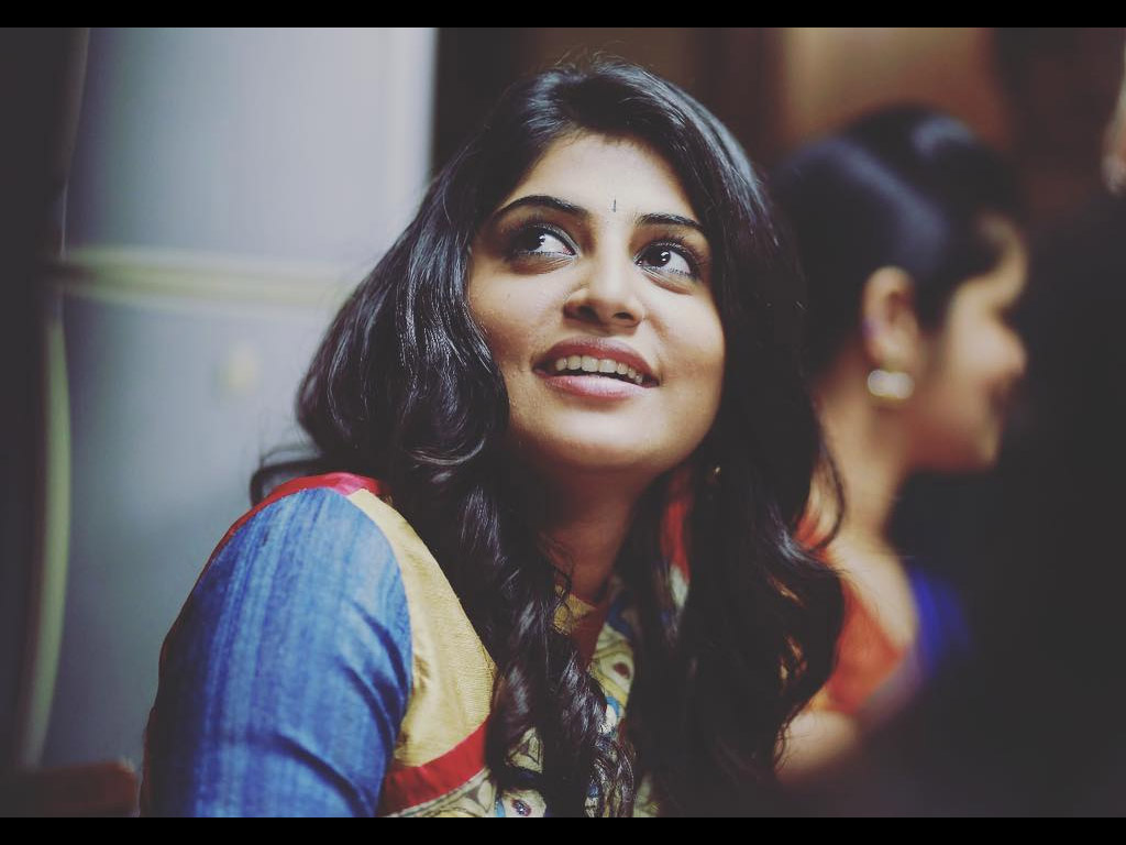 Manjima Mohan HQ Wallpapers | Manjima Mohan Wallpapers - 55760 ...