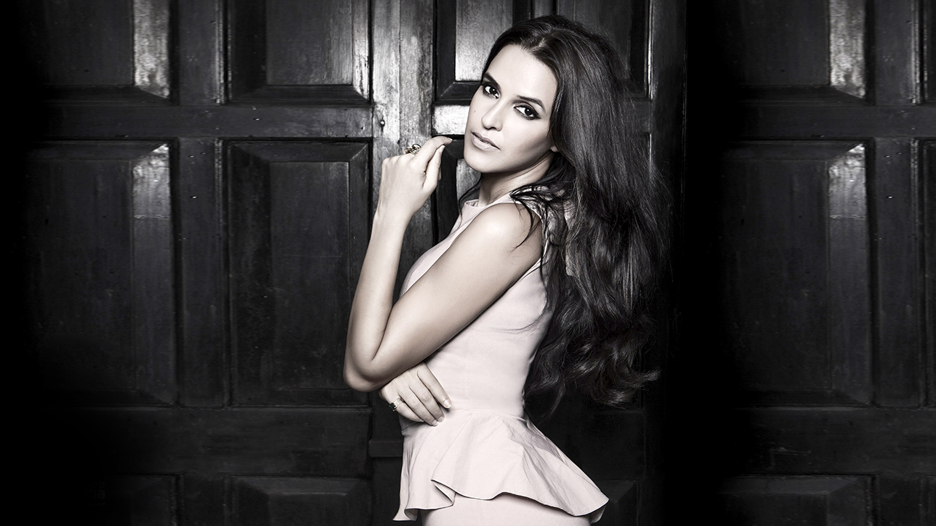Neha Dhupia HQ Wallpapers | Neha Dhupia Wallpapers - 19792 - Oneindia ...