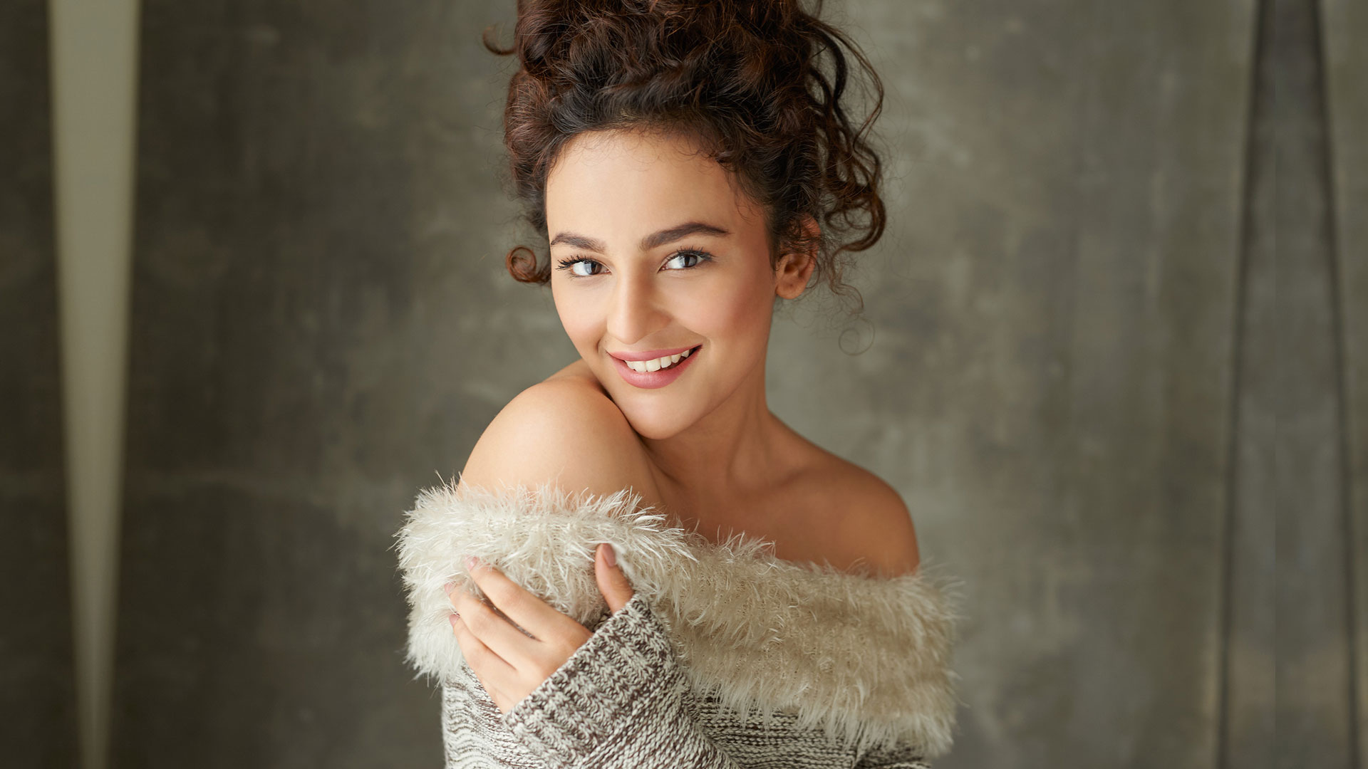 Seerat Kapoor HQ Wallpapers | Seerat Kapoor Wallpapers - 36834 ...