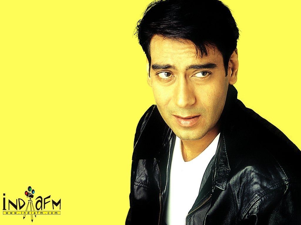 Ajay Devgan HQ Wallpapers | Ajay Devgan Wallpapers - 2416 - Oneindia ...
