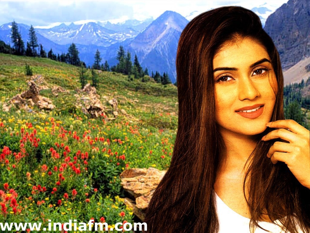 Kirti Reddy HQ Wallpapers | Kirti Reddy Wallpapers - 4651 - Oneindia Wallpapers