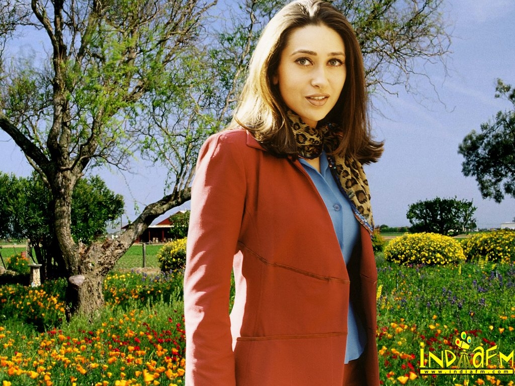 Karishma Kapoor HQ Wallpapers | Karishma Kapoor Wallpapers - 5137 ...