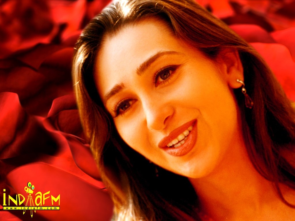 Karishma Kapoor HQ Wallpapers | Karishma Kapoor Wallpapers - 5166 ...