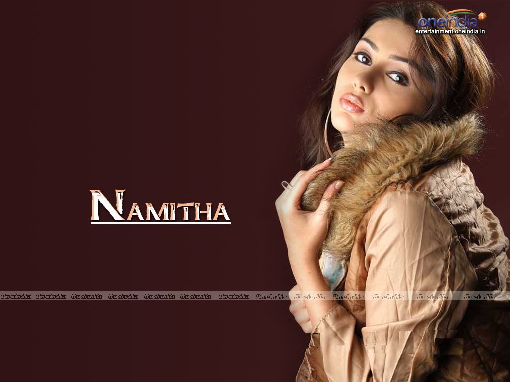 Namitha HQ Wallpapers | Namitha Wallpapers - 7677 - Oneindia Wallpapers