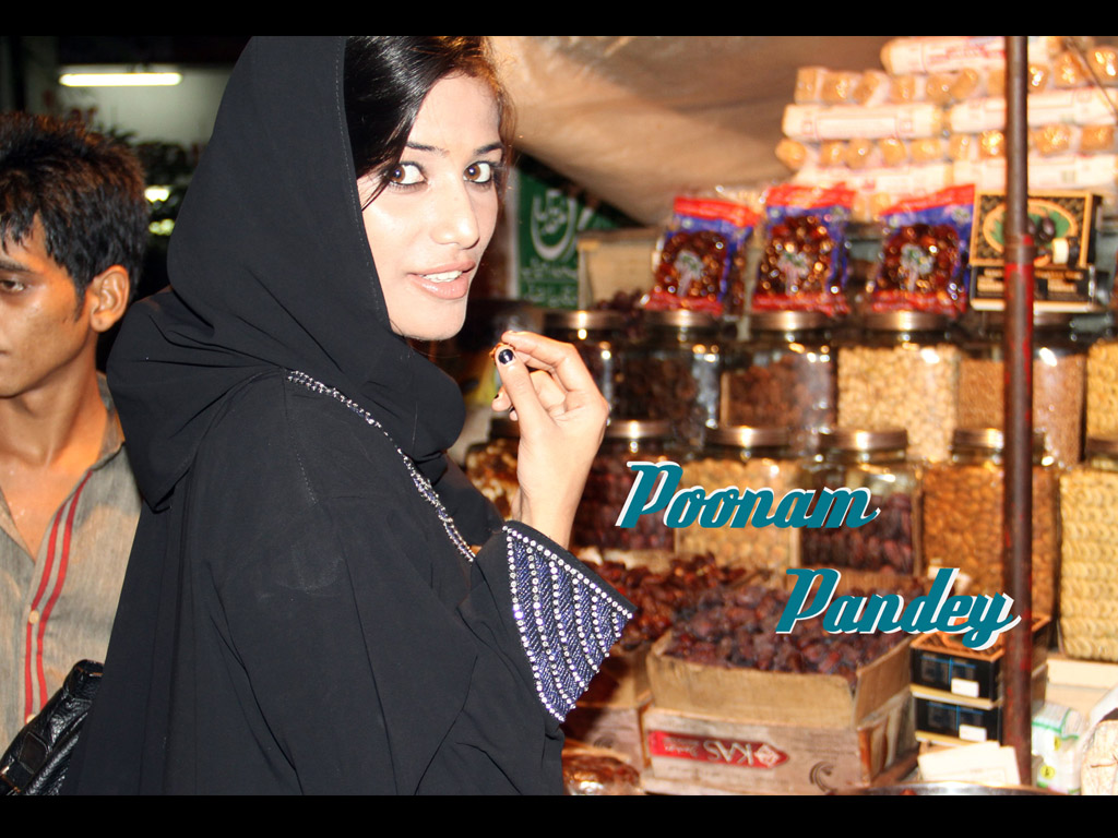 Poonam Pandey HQ Wallpapers | Poonam Pandey Wallpapers - 10667 ...