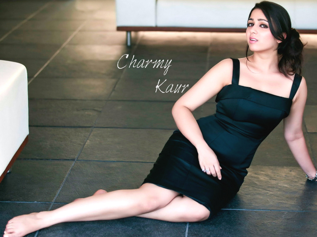 Charmy Kaur HQ Wallpapers | Charmy Kaur Wallpapers - 12281 - Oneindia ...