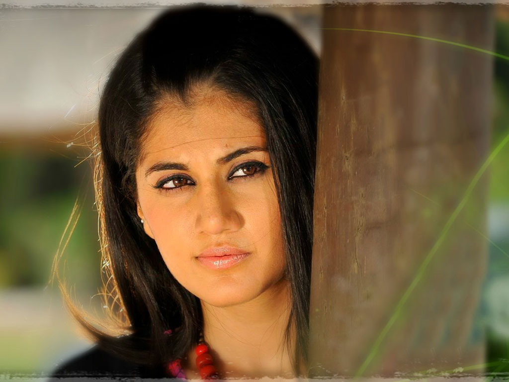 Tapasee Pannu HQ Wallpapers | Tapasee Pannu Wallpapers - 18562 ...