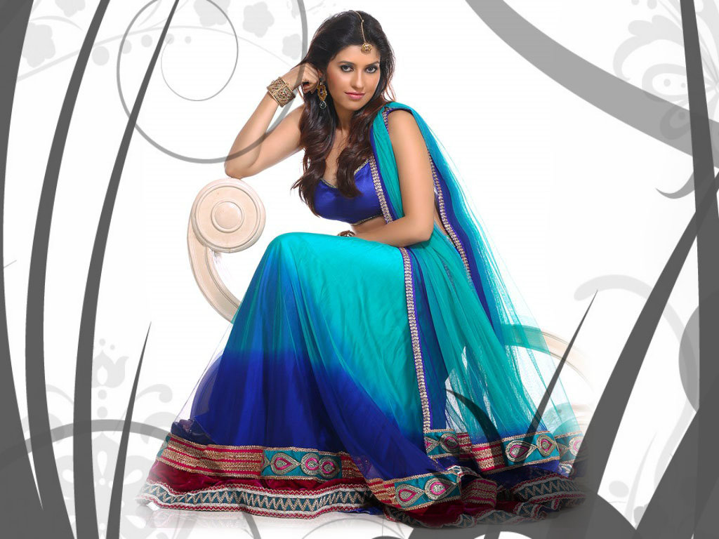 Anchal Singh HQ Wallpapers | Anchal Singh Wallpapers - 21699 - Oneindia ...