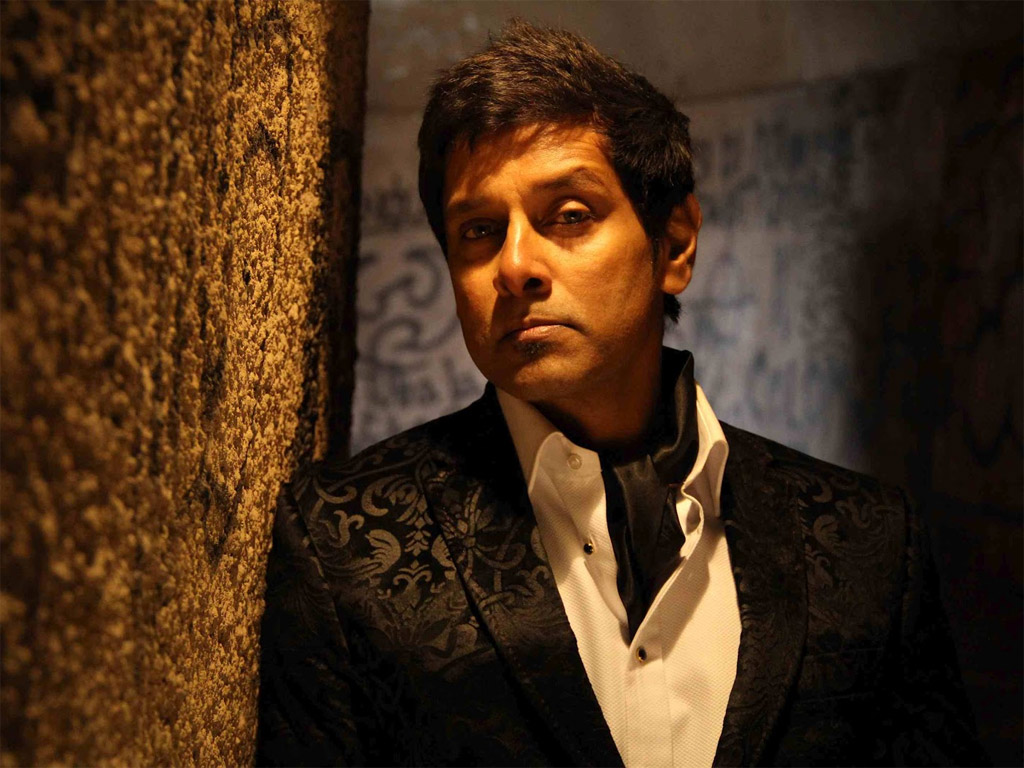 Vikram HQ Wallpapers | Vikram Wallpapers - 22459 - Oneindia Wallpapers