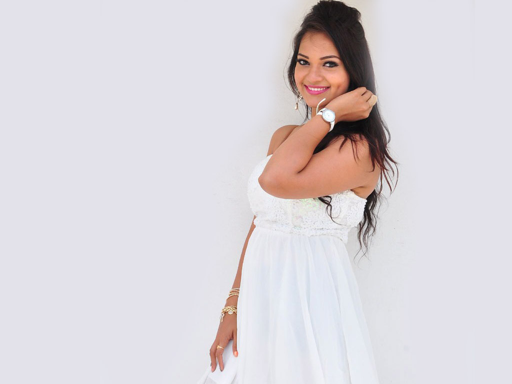 Ashwini HQ Wallpapers | Ashwini Wallpapers - 23827 - Oneindia Wallpapers