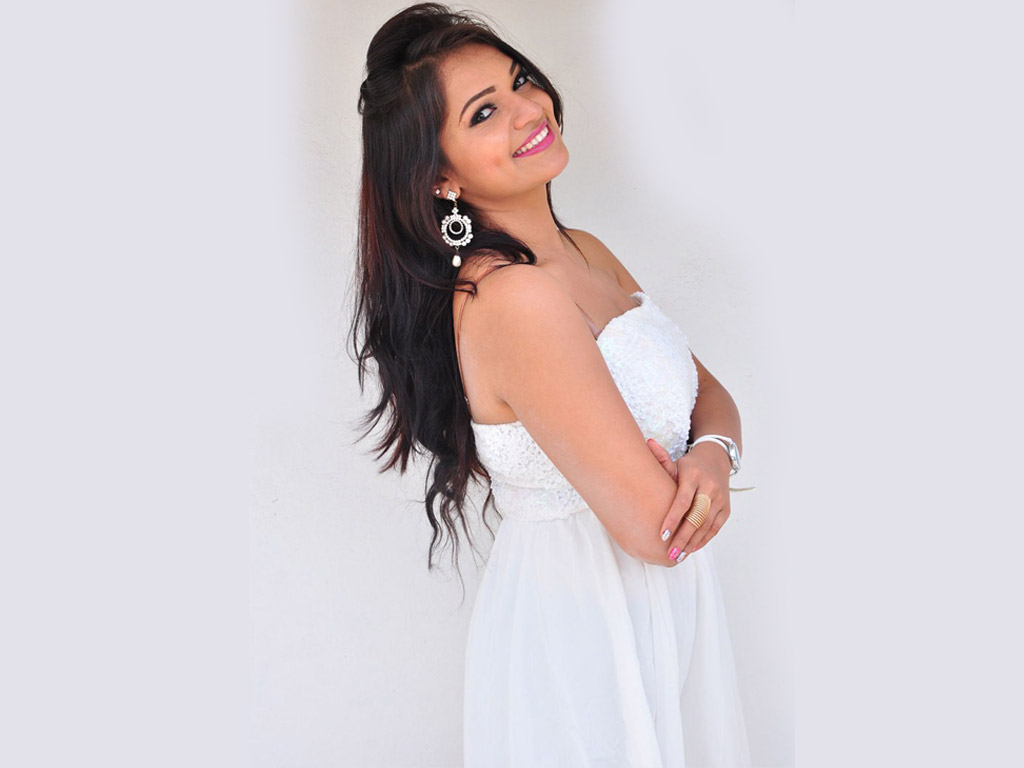 Ashwini HQ Wallpapers | Ashwini Wallpapers - 23826 - Oneindia Wallpapers