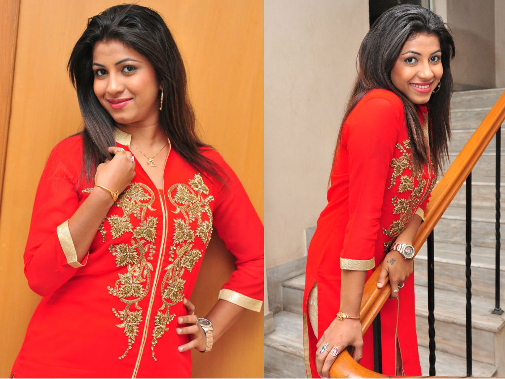Geetanjali HQ Wallpapers | Geetanjali Wallpapers - 23025 - Oneindia ...