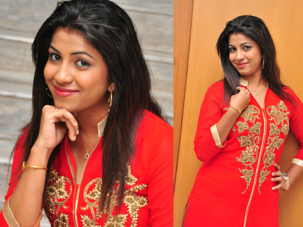 Geetanjali HQ Wallpapers | Geetanjali Wallpapers - 23027 - Oneindia ...