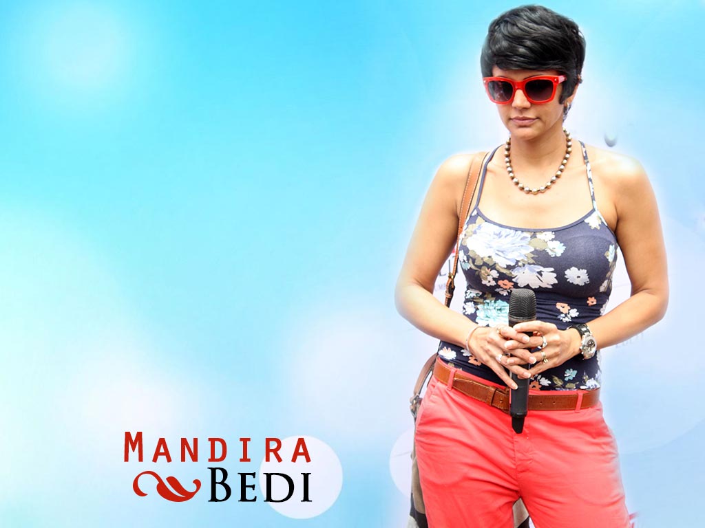 Mandira Bedi HQ Wallpapers | Mandira Bedi Wallpapers - 23142 - Oneindia ...