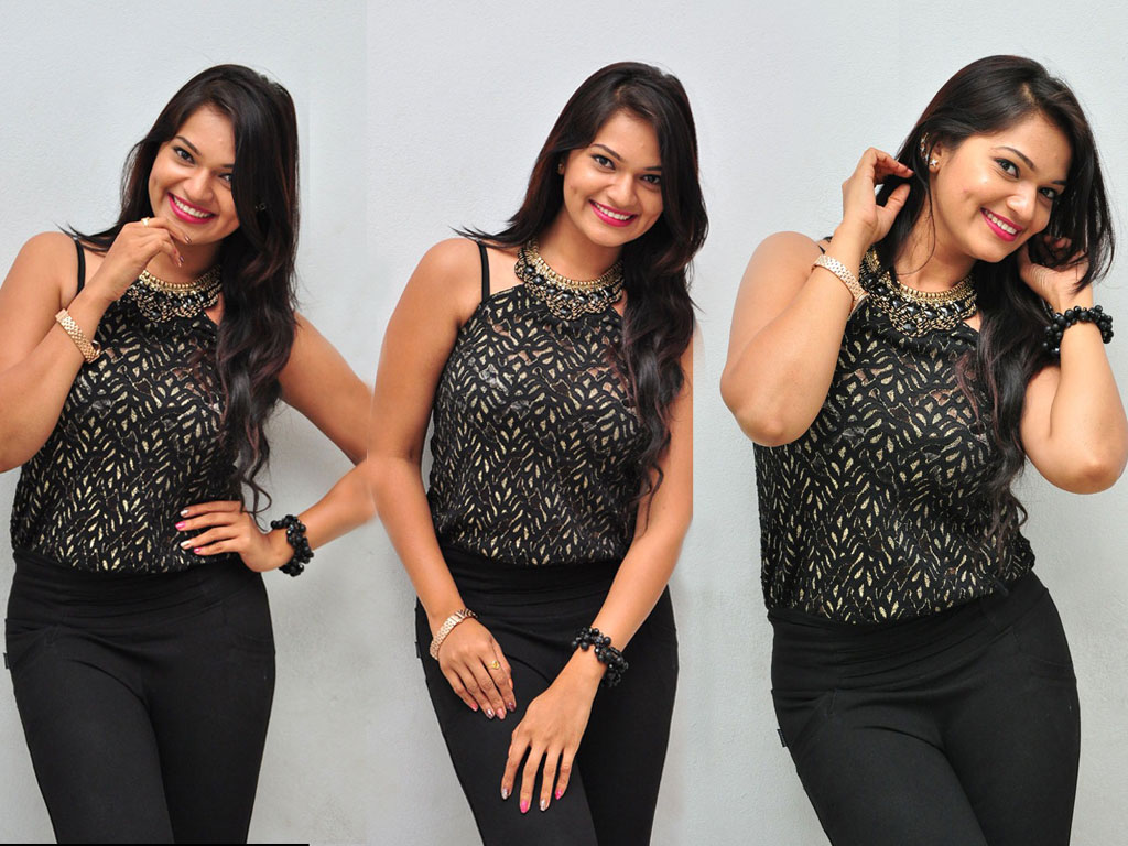 Ashwini HQ Wallpapers | Ashwini Wallpapers - 23852 - Oneindia Wallpapers