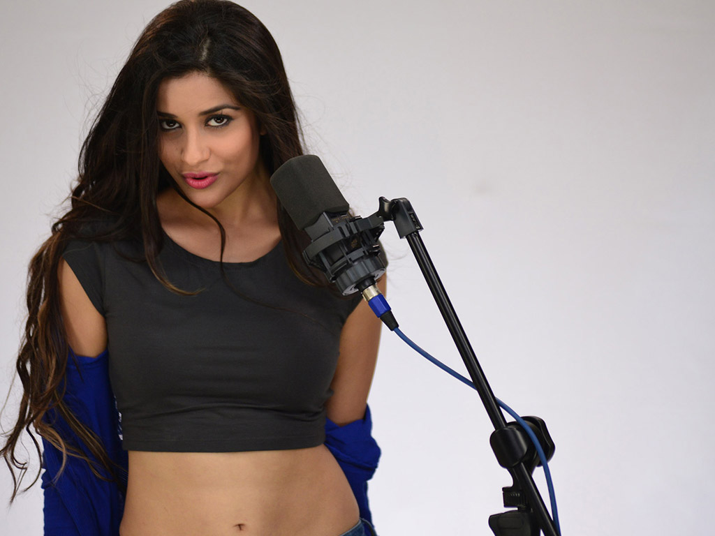 Madhurima HQ Wallpapers | Madhurima Wallpapers - 24511 - Oneindia ...