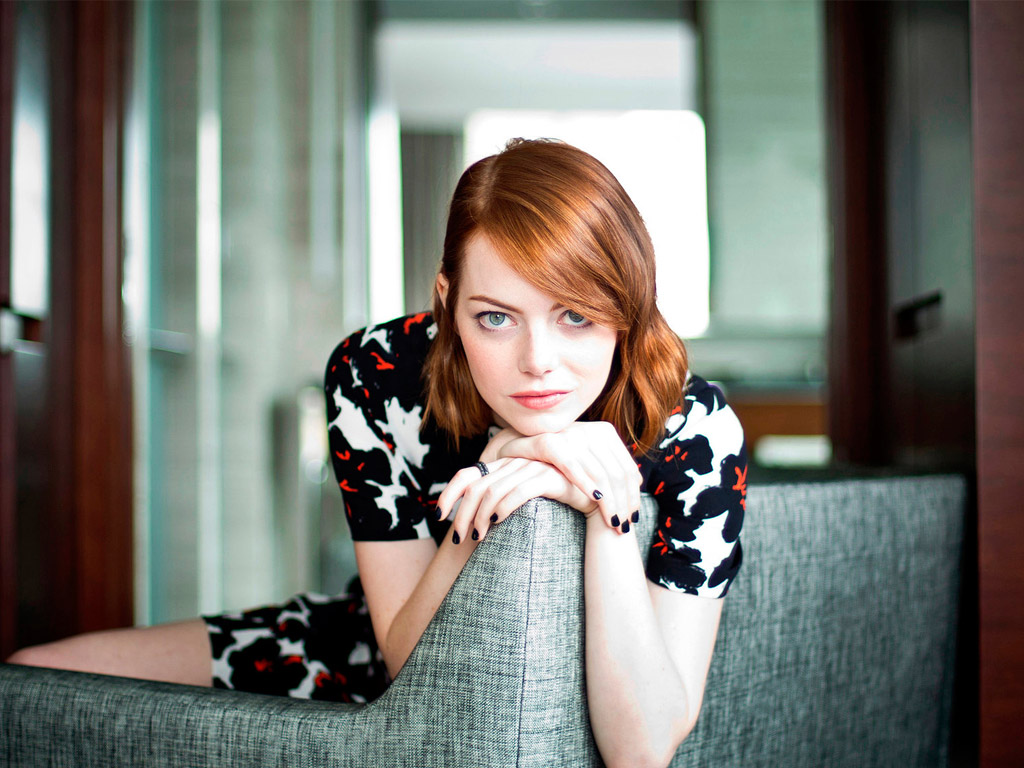 Emma Watson HQ Wallpapers | Emma Watson Wallpapers - 25706 - Oneindia ...