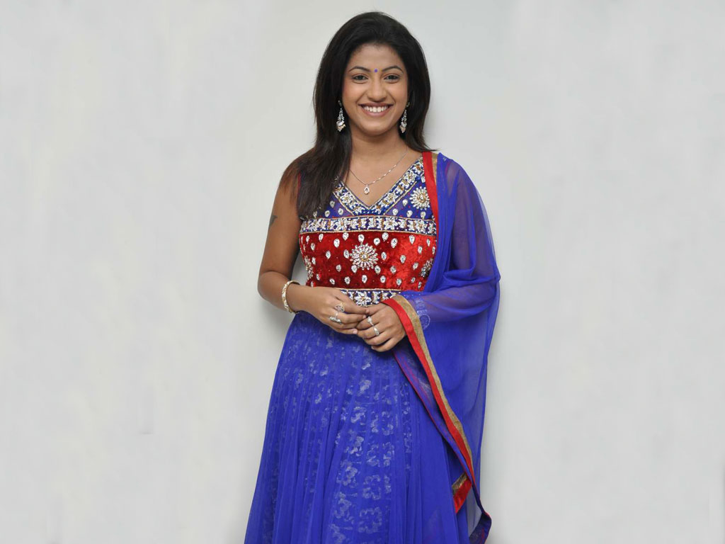 Geetanjali HQ Wallpapers | Geetanjali Wallpapers - 24921 - Oneindia ...