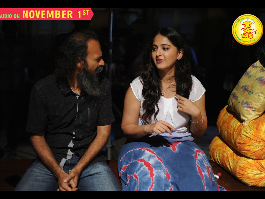 Size Zero HQ Movie Wallpapers | Size Zero HD Movie Wallpapers - 27015 ...