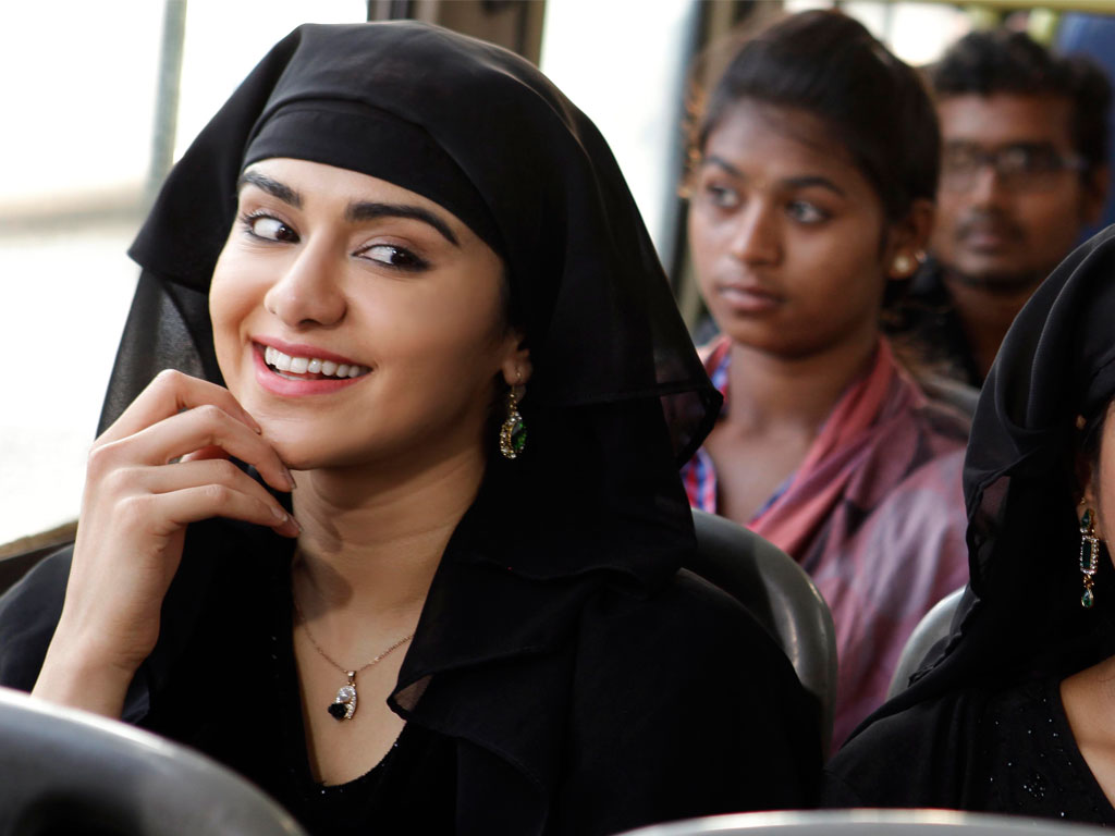 Garam HQ Movie Wallpapers | Garam HD Movie Wallpapers - 27296 ...