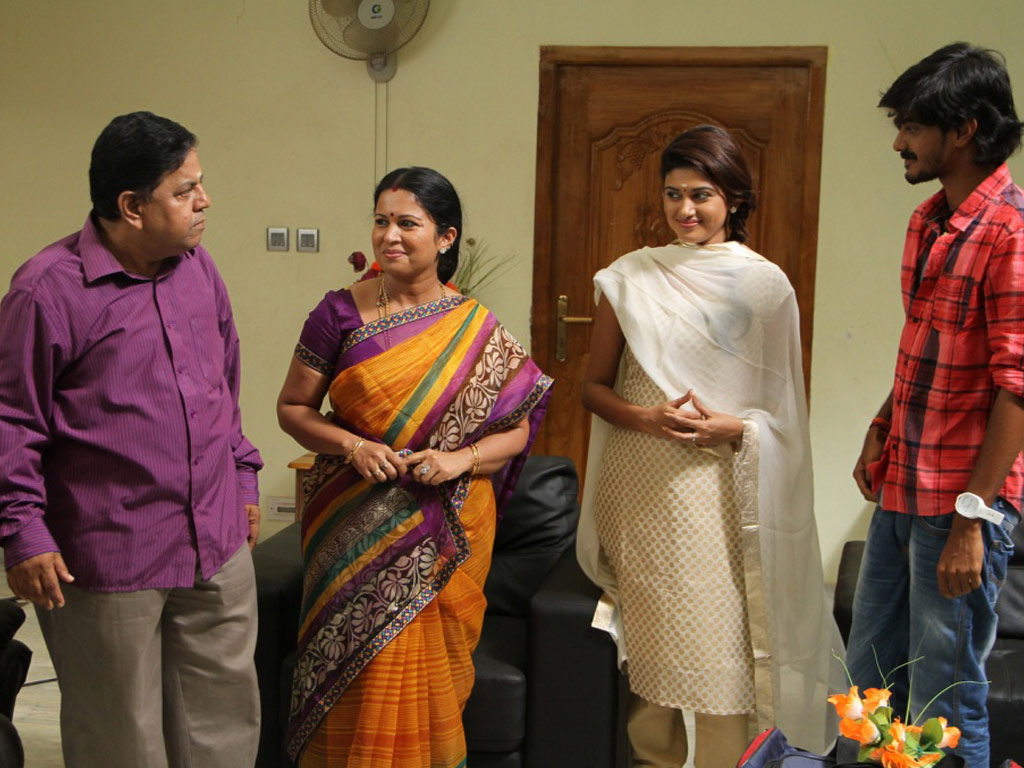 Seeni HQ Movie Wallpapers | Seeni HD Movie Wallpapers - 28796 ...