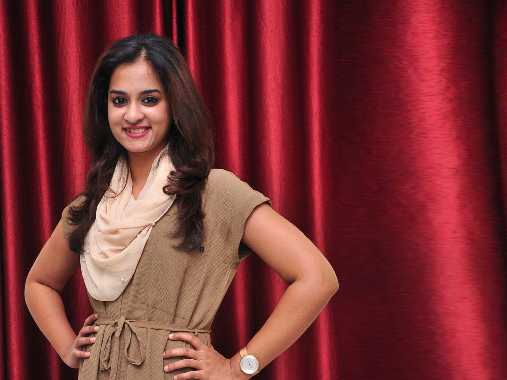 Nanditha HQ Wallpapers | Nanditha Wallpapers - 31000 - Oneindia Wallpapers