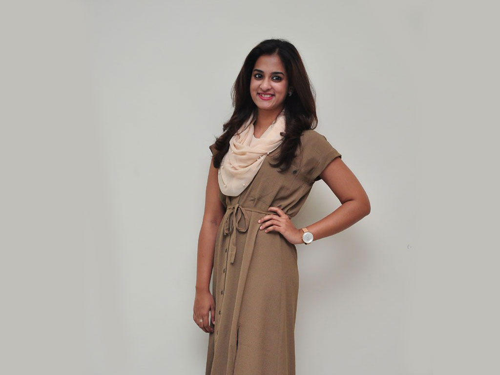 Nanditha HQ Wallpapers | Nanditha Wallpapers - 31002 - Oneindia Wallpapers