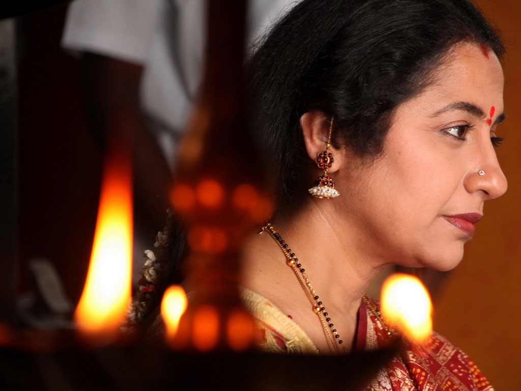 Sivagami HQ Movie Wallpapers | Sivagami HD Movie Wallpapers - 33769 ...