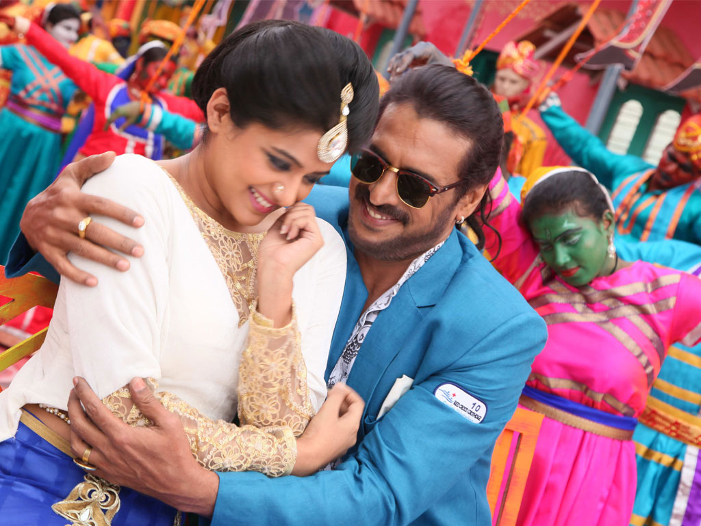 Kalpana 2 HQ Movie Wallpapers | Kalpana 2 HD Movie Wallpapers - 34134 - Oneindia Wallpapers