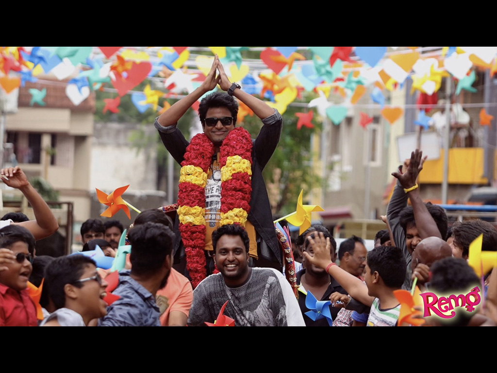 Remo HQ Movie Wallpapers | Remo HD Movie Wallpapers - 35677 - Oneindia ...