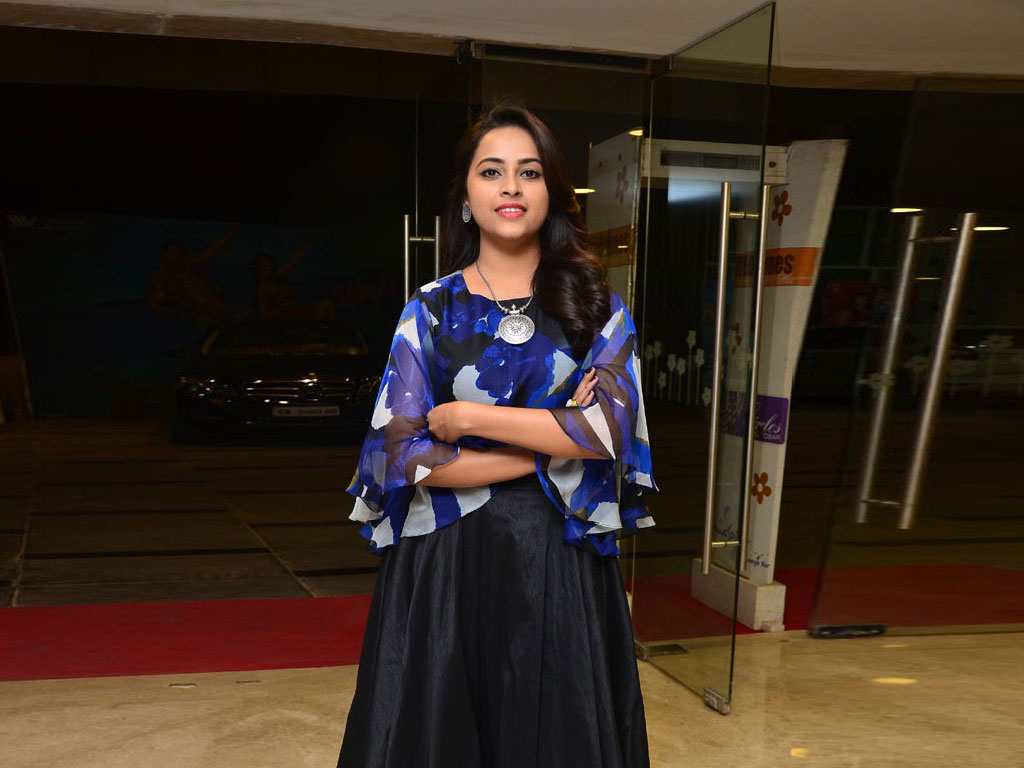 Sri Divya HQ Wallpapers | Sri Divya Wallpapers - 36170 - Oneindia ...