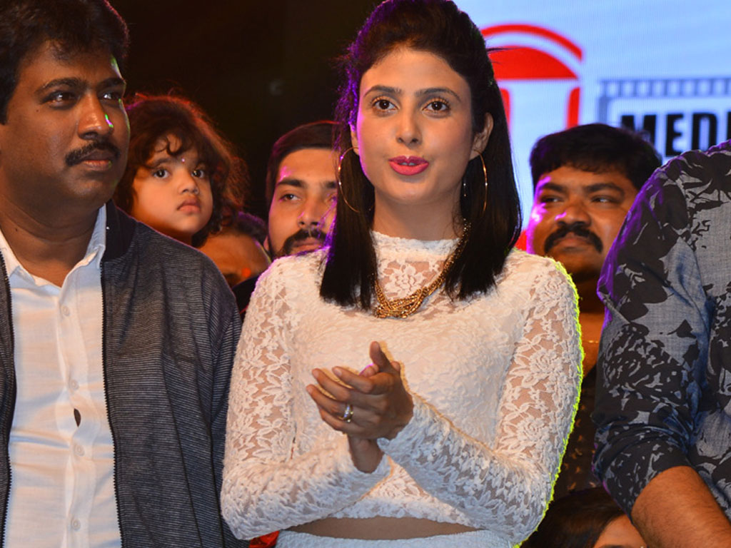 Pragya HQ Wallpapers | Pragya Wallpapers - 36581 - Oneindia Wallpapers