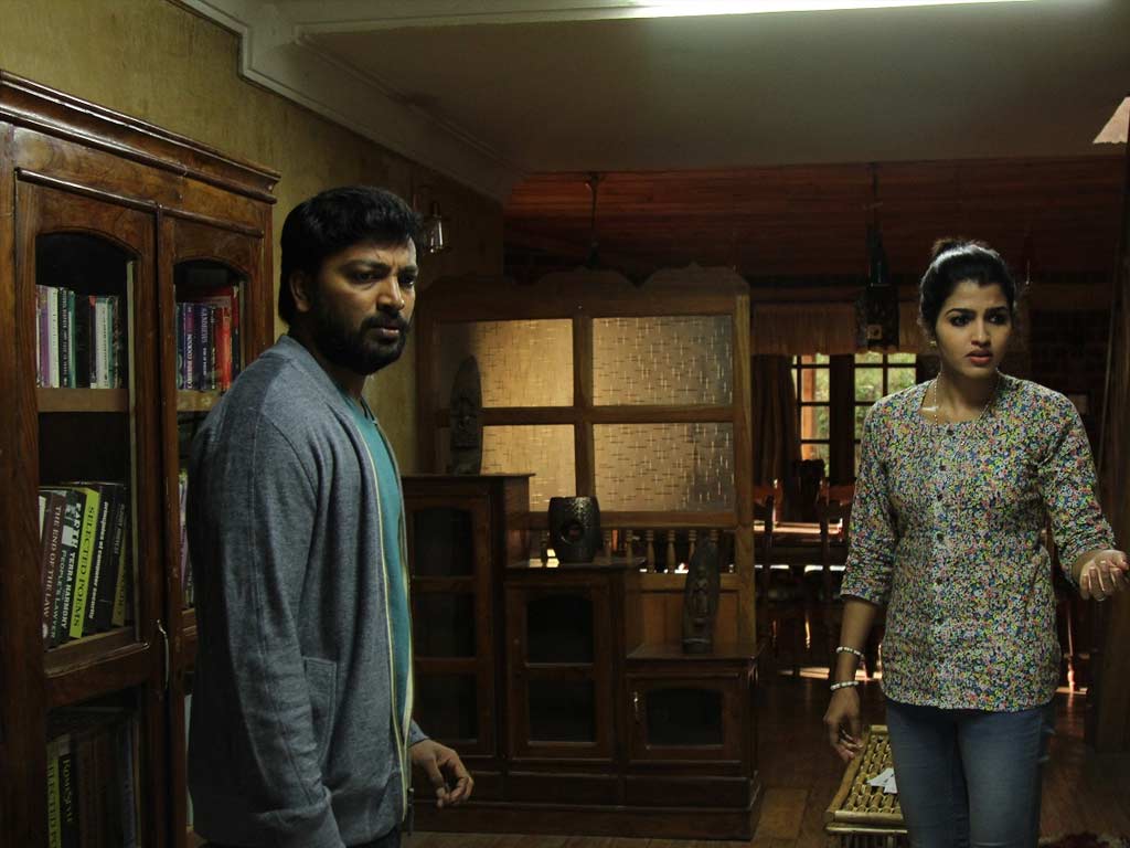 Uru HQ Movie Wallpapers | Uru HD Movie Wallpapers - 38955 - Oneindia ...