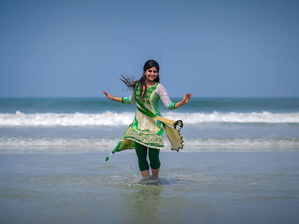 Anushree (Anchor) HQ Wallpapers | Anushree (Anchor) Wallpapers - 39992 ...