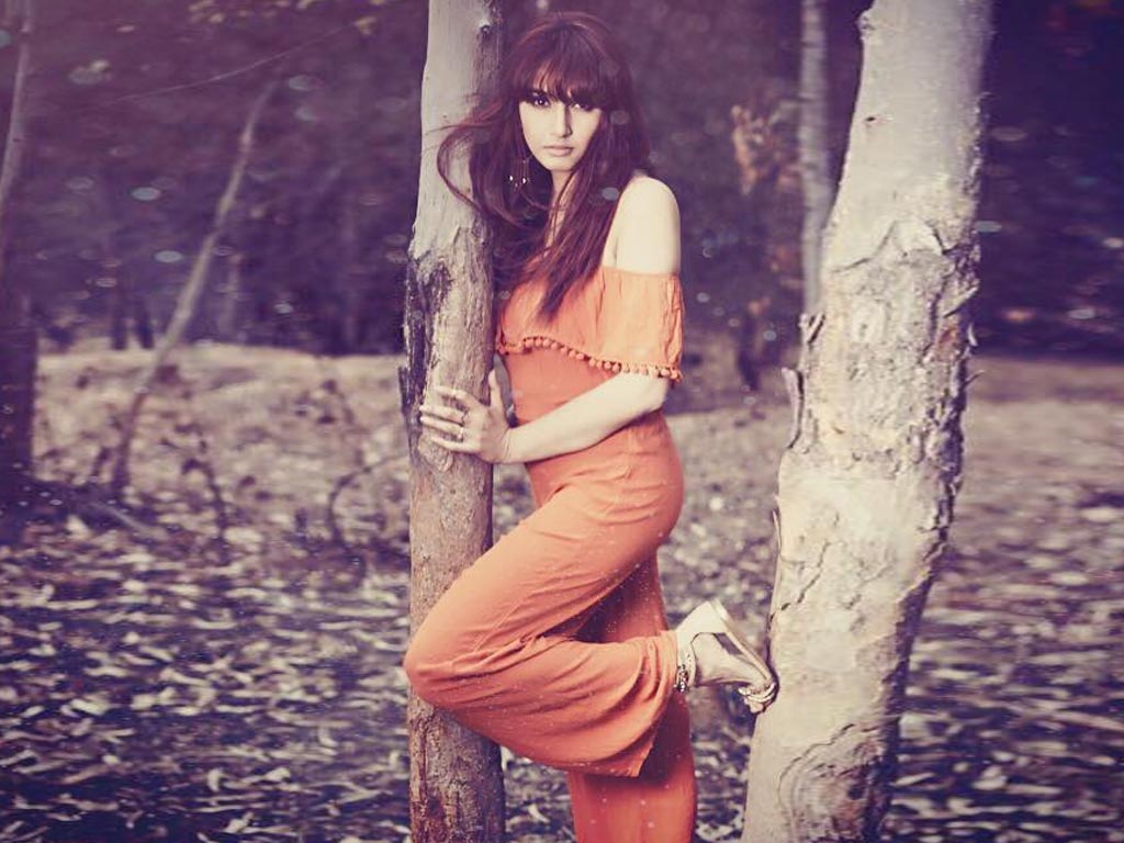 Ragini Dwivedi HQ Wallpapers | Ragini Dwivedi Wallpapers - 39444 ...