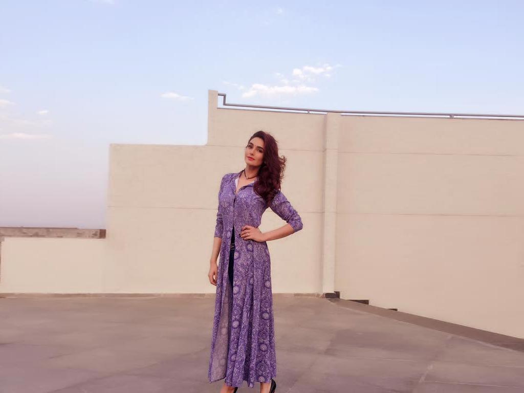 Ragini Dwivedi HQ Wallpapers | Ragini Dwivedi Wallpapers - 39445 ...