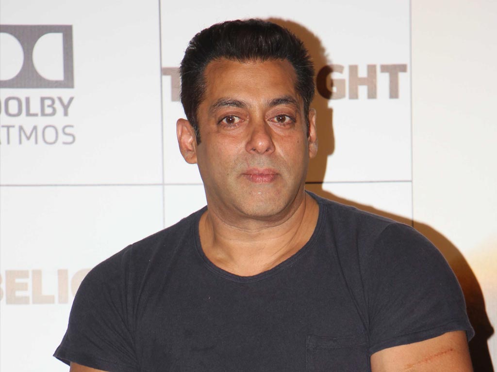 Salman Khan HQ Wallpapers | Salman Khan Wallpapers - 40944 - Oneindia ...
