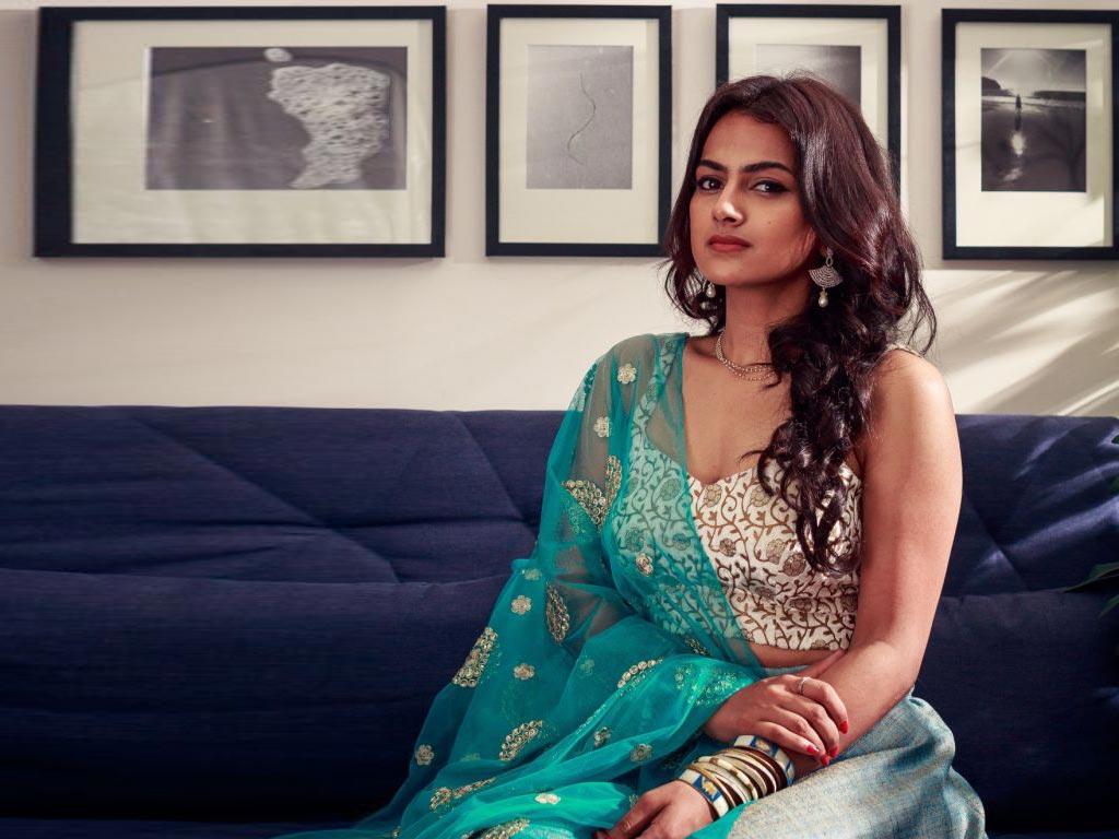 Shraddha Srinath HQ Wallpapers | Shraddha Srinath Wallpapers - 40732 ...