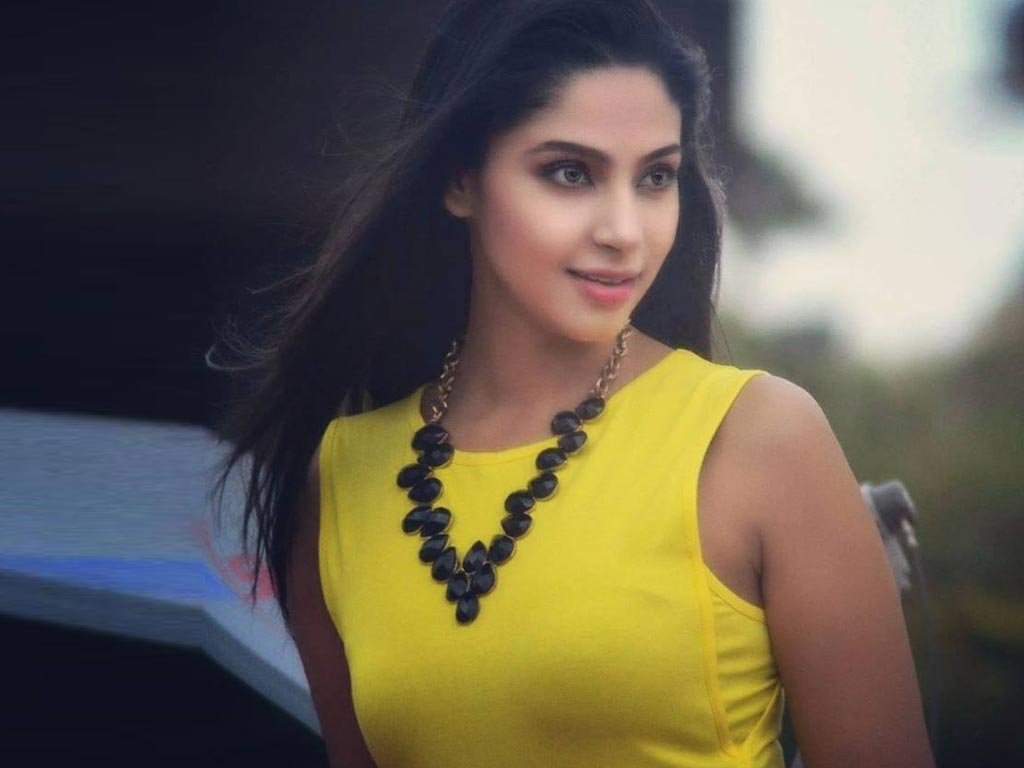 Angana Roy HQ Wallpapers | Angana Roy Wallpapers - 41398 - Oneindia ...