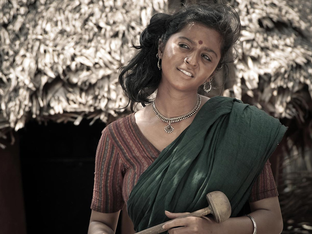 Dhansika HQ Wallpapers | Dhansika Wallpapers - 41964 - Oneindia Wallpapers