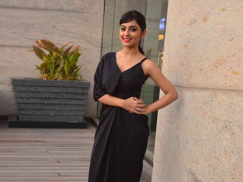 Pooja K Doshi HQ Wallpapers | Pooja K Doshi Wallpapers - 41432 ...
