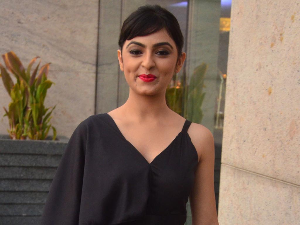 Pooja K Doshi HQ Wallpapers | Pooja K Doshi Wallpapers - 41433 ...