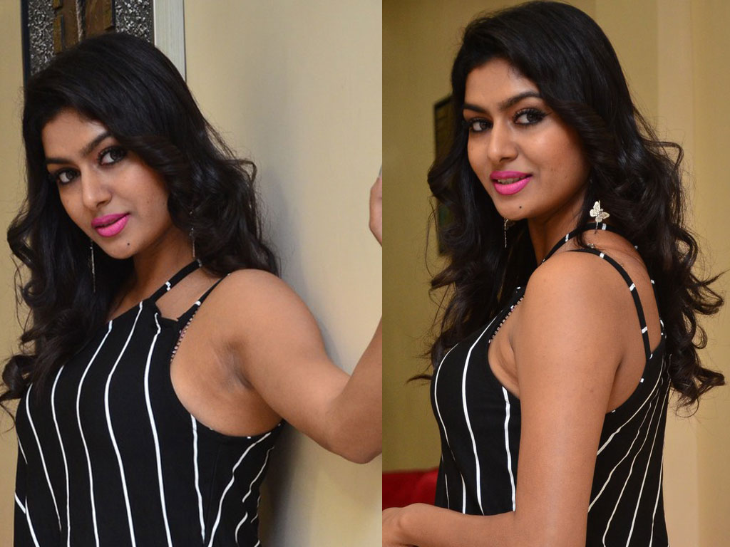 Sai Akshatha HQ Wallpapers | Sai Akshatha Wallpapers - 43271 - Oneindia ...