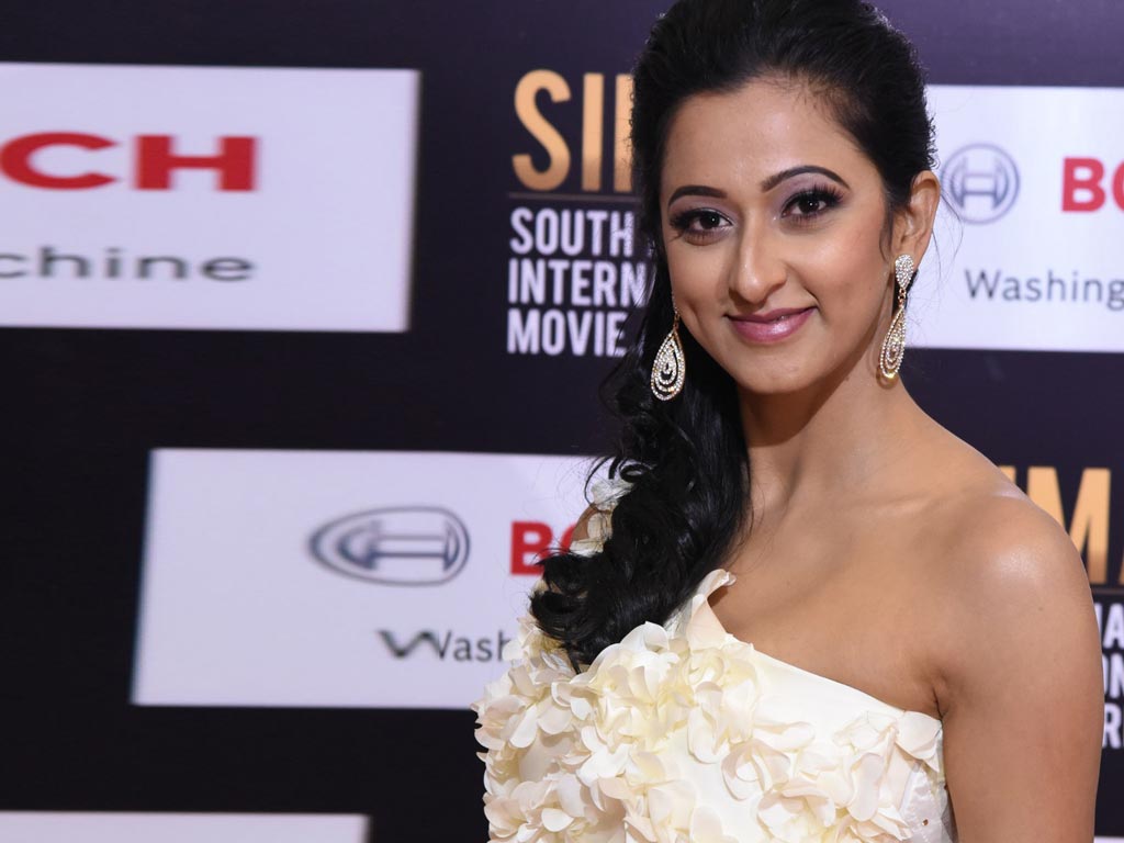 Radhika Chetan HQ Wallpapers | Radhika Chetan Wallpapers - 42833 ...